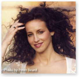 Szenvedéllyel és örömmel énekelni - interjú a Metropolitan Opera ...